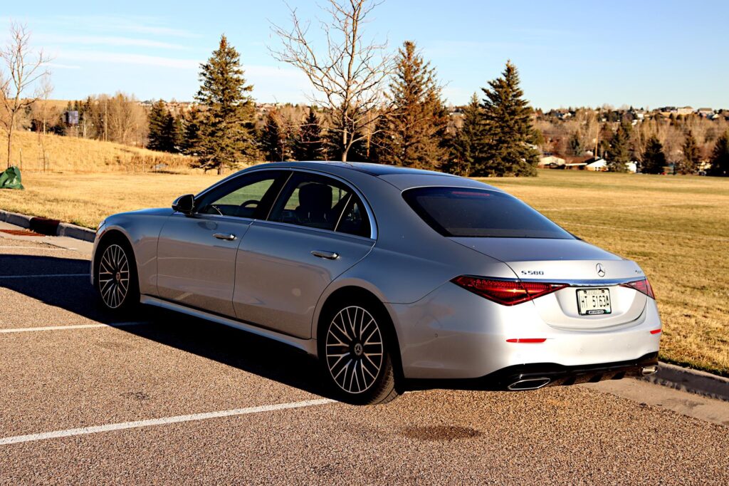 2021 Mercedes-Benz S580 is the Pinnacle of Motoring | Drive Mode